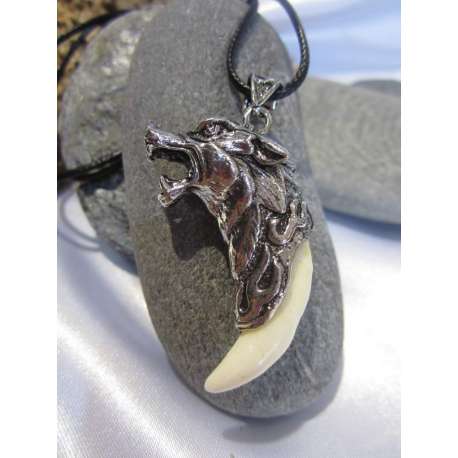 COLGANTE LOBO COLMILLO BLANCO - Regalos Boga